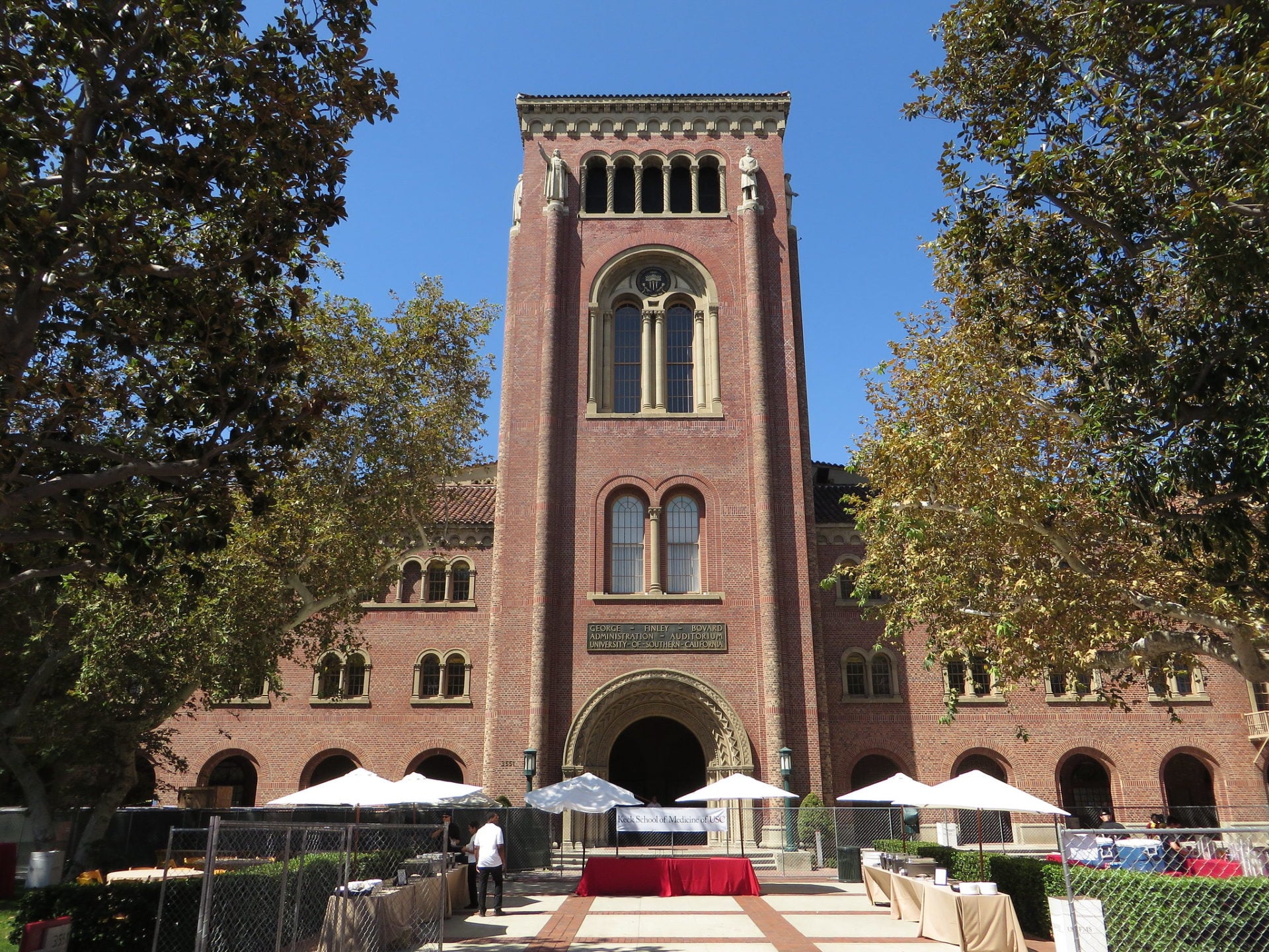 The USC MBA Complete Guide – Marshall School of Business